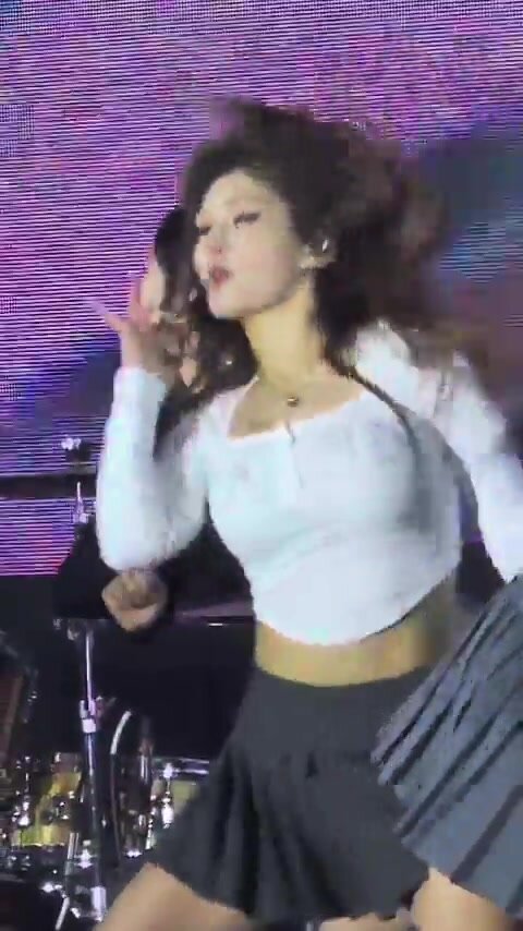 Jeon Somi